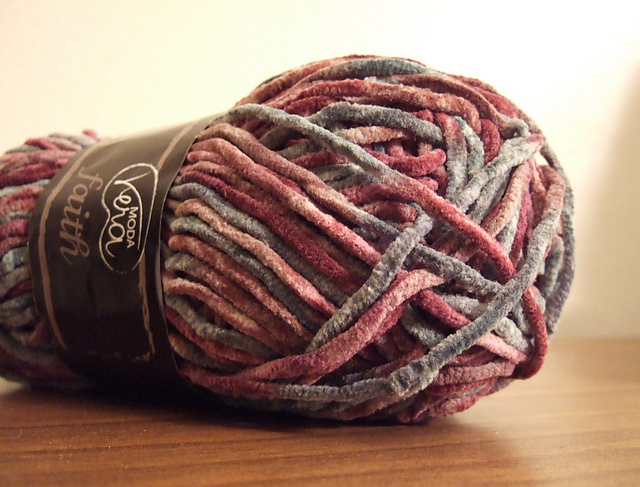 Ravelry: Moda Vera Faith Chenille