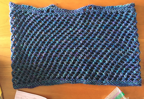 Ravelry: Abalone Cowl pattern by Laurel Estes