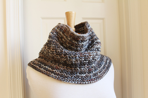 Ravelry: Castle Stone pattern by Laura Aylor
