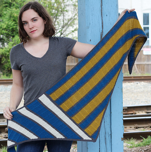Ravelry: Crosswind pattern by Laura Aylor