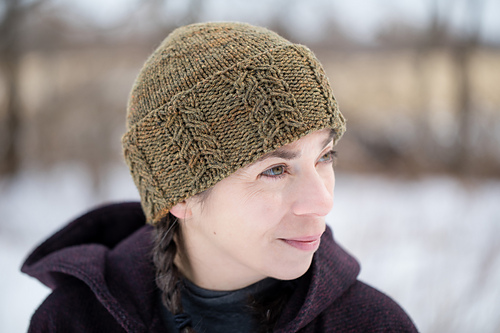 Ravelry: Artichoke French Hat pattern by Laura Nelkin