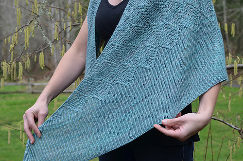 Ravelry: Frosted Leaves pattern by Lisa Hannes