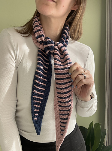 Ravelry: Jacques Scarf pattern by Laura Penrose