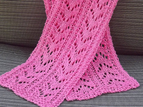 Ravelry: Pink Lace Scarf pattern by Lauras Knits