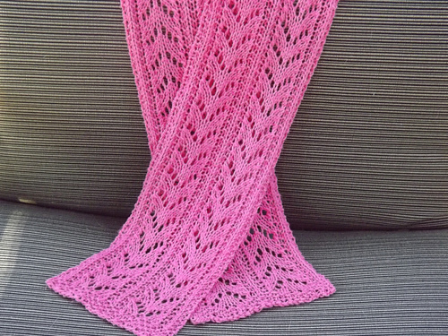 Ravelry: Pink Lace Scarf pattern by Lauras Knits