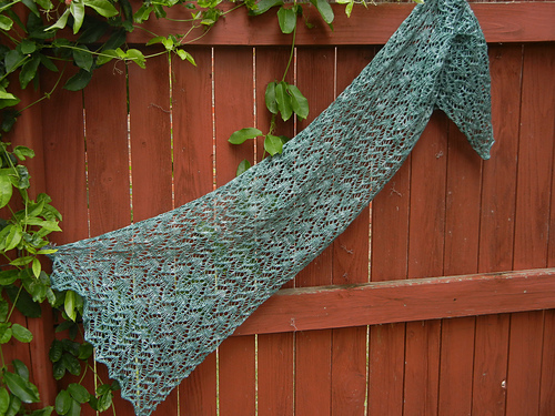 Ravelry: Chicken Feet pattern by Laurie Beardsley