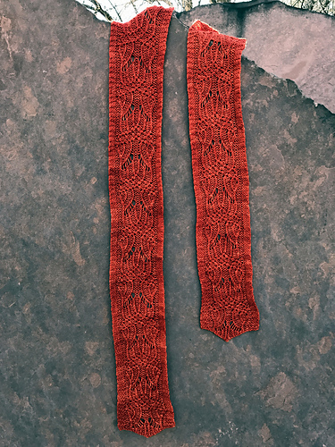 Ravelry: Traceries ~ Fire and Ice pattern by Lavish Craft