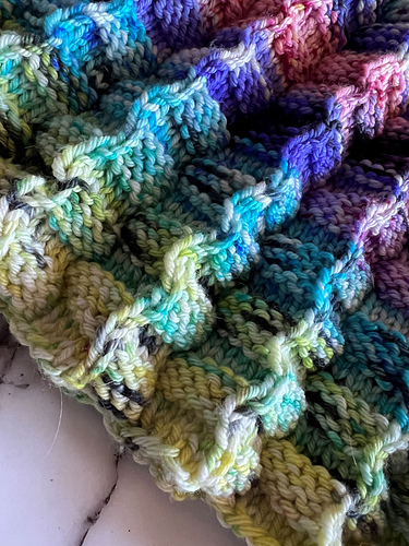 Ravelry: Groove Tube pattern by Lavish Craft