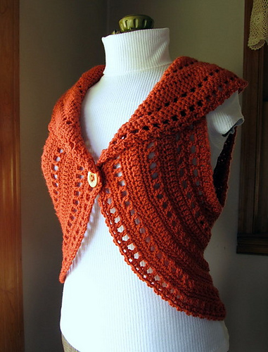 Ravelry: Circle Vest Shrug pattern by Patricia Hodson