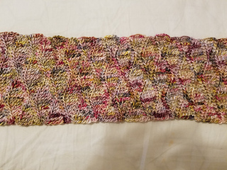 Ravelry: Wavy Scarf pattern by LeAnna Bunting