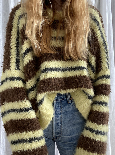 Ravelry: Ideal Sweater pattern by LE PULL