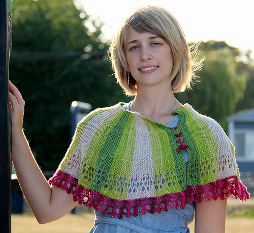 Ravelry: Merry Mantle pattern by Lynette Meek
