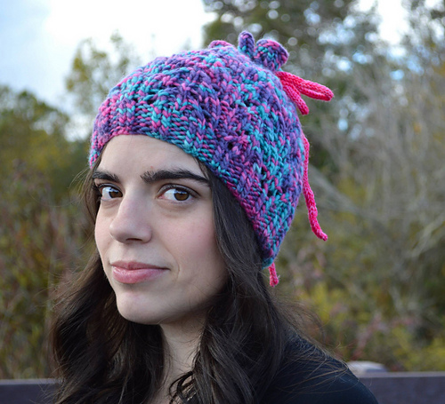 Ravelry: Lace Vert Howl pattern by JML Designs