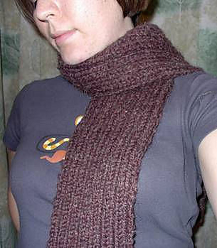 Ravelry: Ribbed-for-Her-Pleasure Scarf pattern by Debbie Stoller
