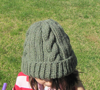 Ravelry: Easy Ribbed Cable Hat pattern by Leann Bauer