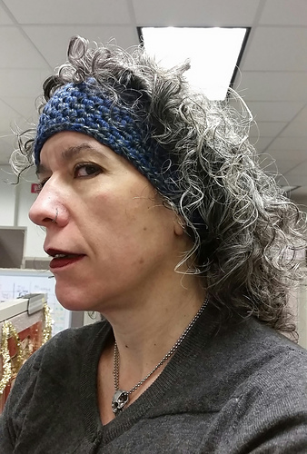 Ravelry: Head-Hugger Headband pattern by Randy Cavaliere