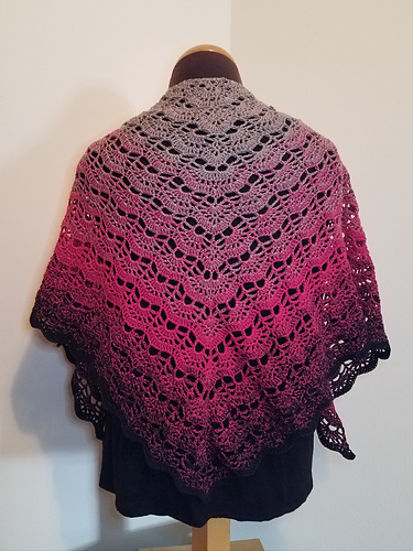 Ravelry: Sugar Plum Shawl pattern by Rachy Newin