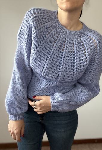 Ravelry: Snowflake Sweater pattern by LelaArapi