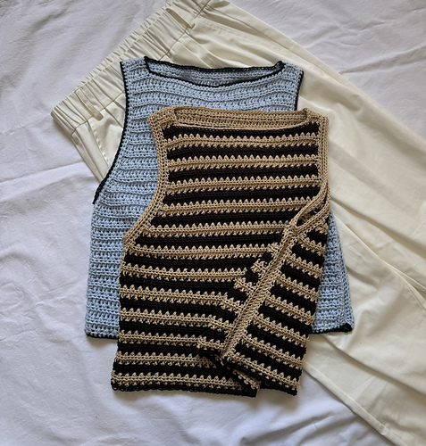 Ravelry: Basic Top pattern by LelaArapi