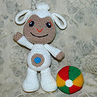 Ravelry: Lenchobird's Tiny Love Lamb Lilly with Ball