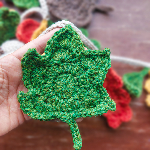 Ravelry: Fall Garland pattern by Leonela Cevallos