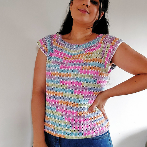 Ravelry: Confetti Summer Top pattern by Leonela Cevallos