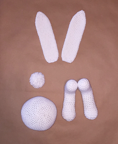 Ravelry: Bunny Butt pattern by Leslie Bright
