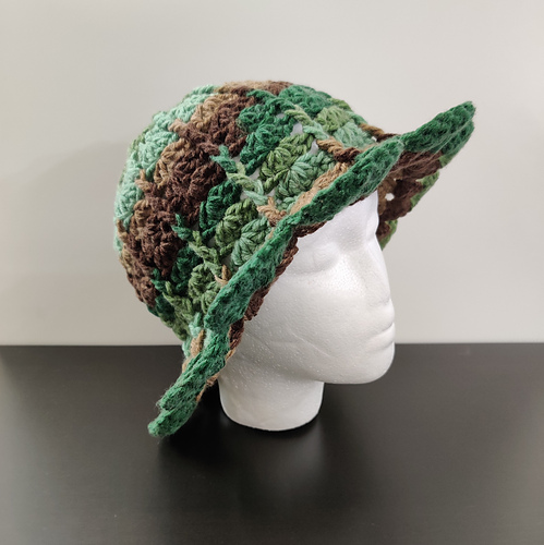 Ravelry: Sea Shells Bucket Hat pattern by Aki Daga