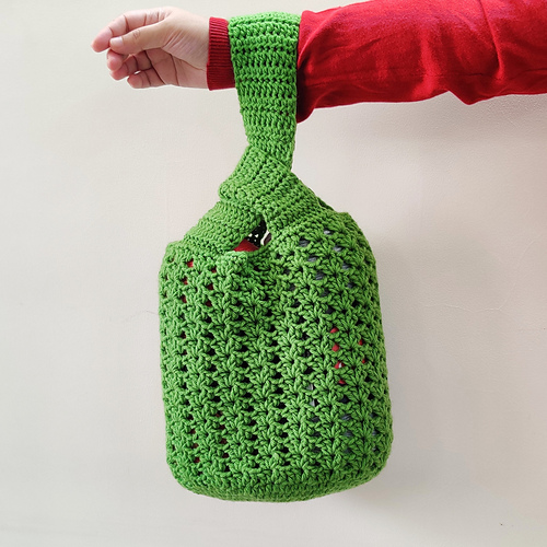 Ravelry: Japanese Knot Bag pattern by Aki Daga