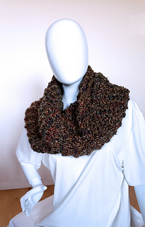 Ravelry: LezlieLR's Outlander Claire's Chunky Cowl