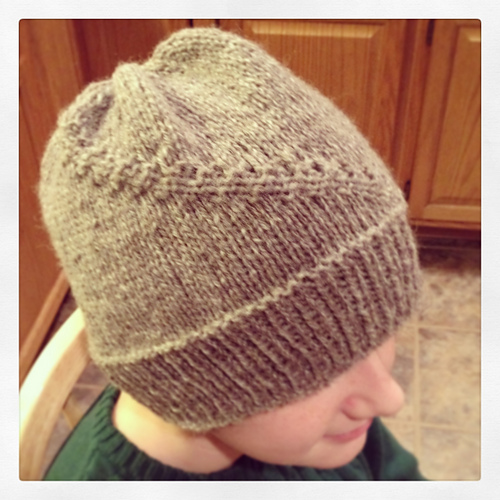 Ravelry: Men's Simple Swish Hat pattern by Lee Samsami Stein
