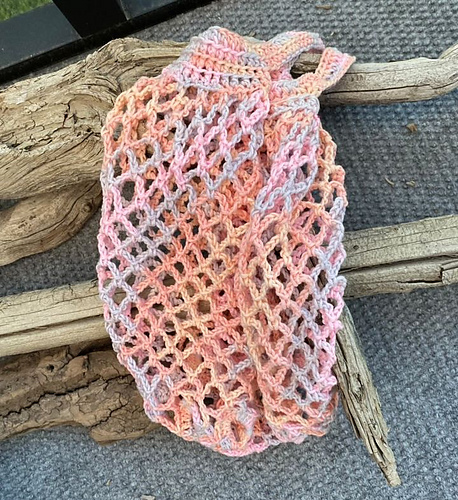 Ravelry: The Little Big Market Bag pattern by Marianne Sinclair