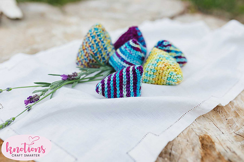 Ravelry: Lavender Bonbons pattern by Lilinette Crochet