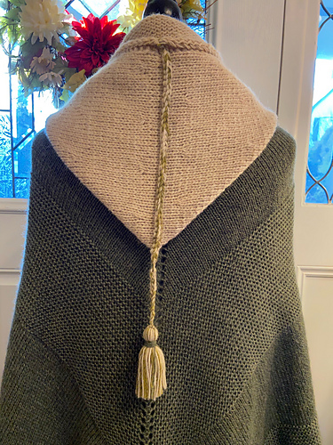 Ravelry: The Fox Whisperer pattern by Judy Jewell