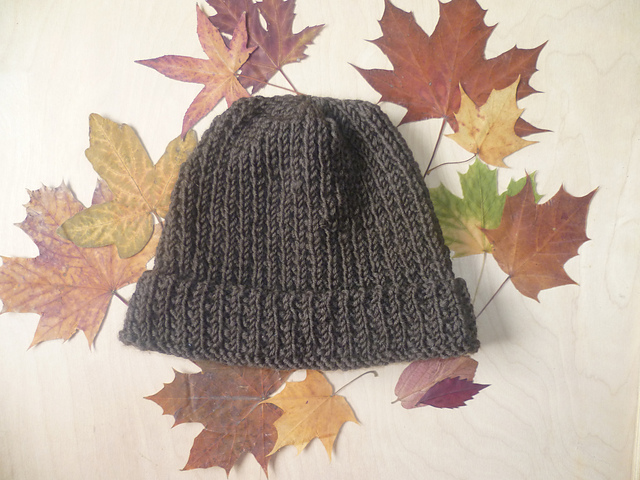 Ravelry: Meredith Beanie pattern by Caroline Ratcliffe