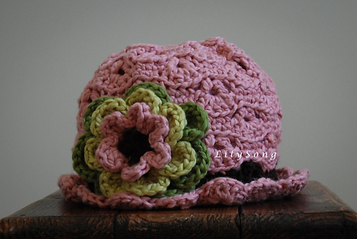 Ravelry: Macy Hat pattern by Tania Lamm