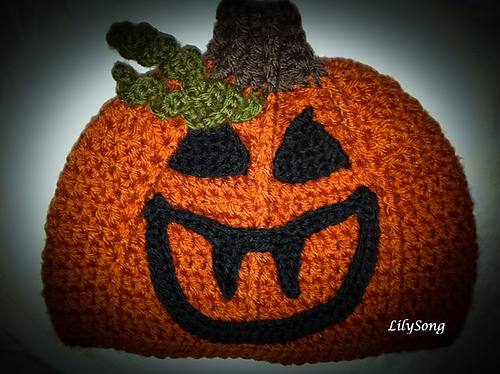 Ravelry: JACKOLANTERN FACE pattern by Tania Lamm