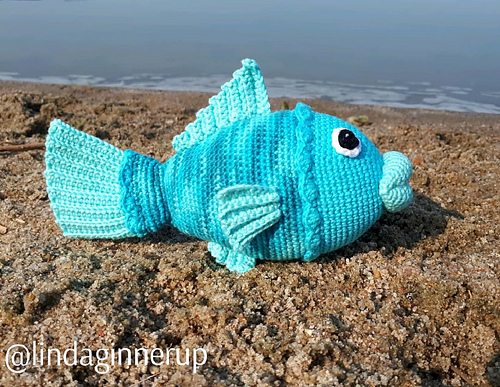 Ravelry: Munching Fish pattern by Linda Ginnerup Møller