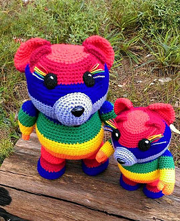 Ravelry: LindaDavie's Rainbow TED - small