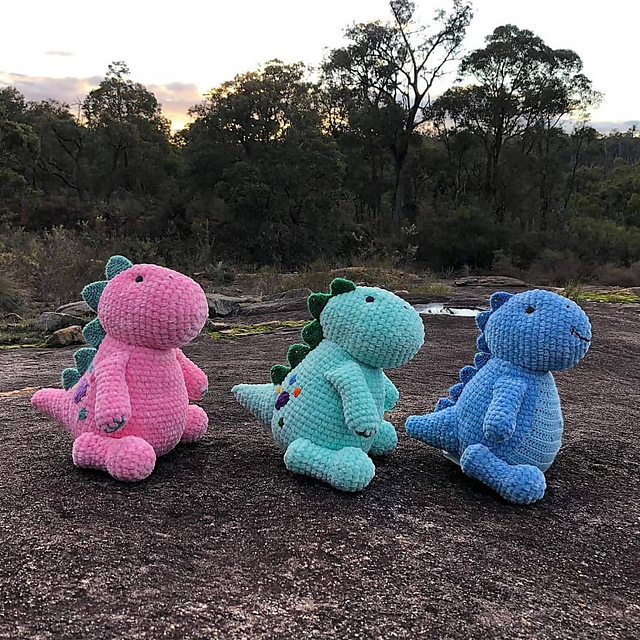 Ravelry: LindaDavie's 'Pickle' the Dinosaur, 'Pickled Pink' and 'Cousin ...