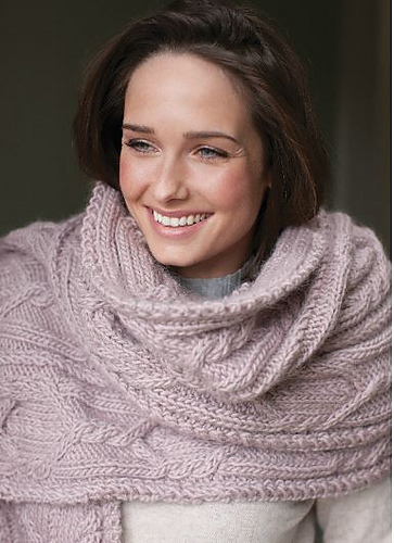 Ravelry: Nevada Scarf pattern by Sarah Hatton