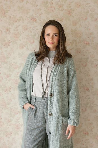 Ravelry: Snowy Cardigan pattern by Lisa Richardson