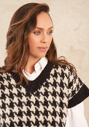 Ravelry: Ash pattern by Quail Studio