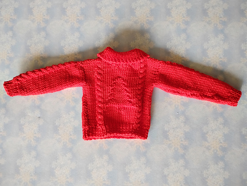 Ravelry: 1:6th scale Celyn Jumpers pattern by Frances Powell