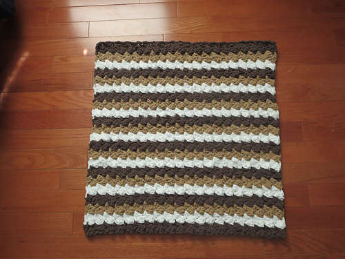 Ravelry: Marshmallow Crochet Baby Blanket pattern by Kristen Mangus