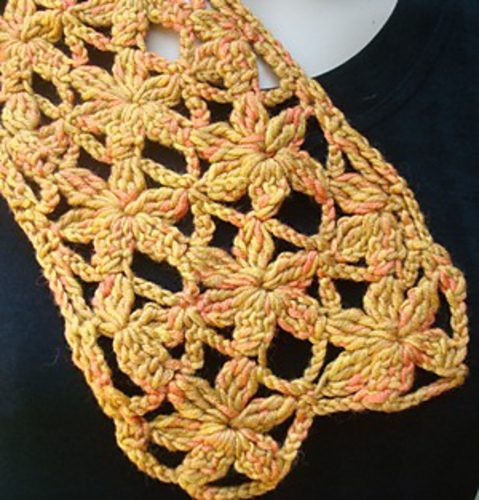 Ravelry: Flowery pattern by Lisa Gentry