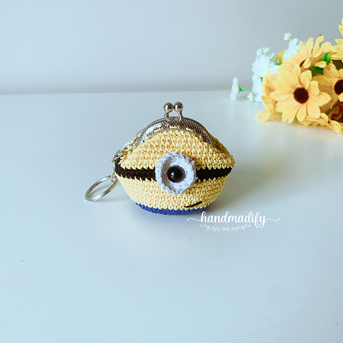 Ravelry: 8 Animal Coin Purse pattern by Trang Minh