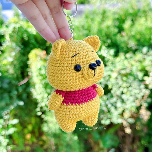 Ravelry: Pooh Keychain pattern by Trang Minh