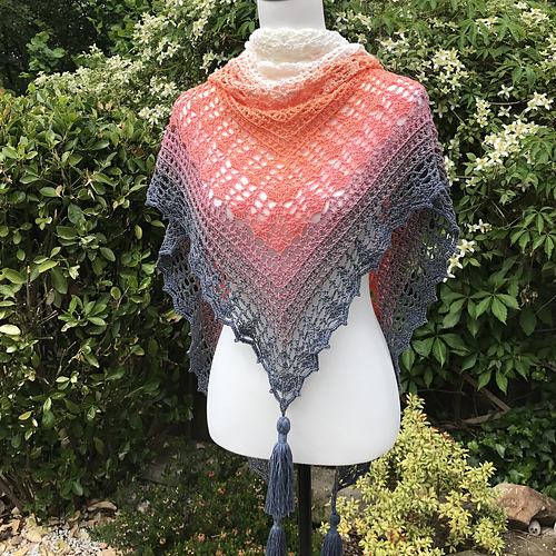 Ravelry: Sunset Boulevard pattern by Lisa Cook