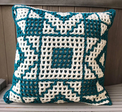 Ravelry: Cro-Quilt Block Lindy Star Pillow LFC pattern by Lissa Conley ...